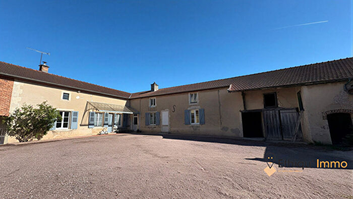 Lignol-le-Château - Maison 5 pièces à vendre