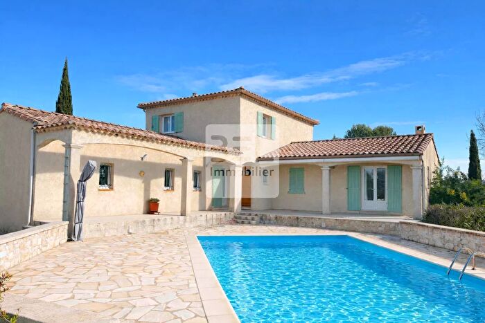 Maison à vendre - Goudargues - 8 pièces - 5 chambres