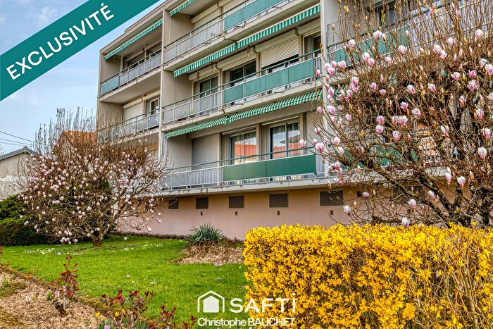 Appartement à vendre - Bourg-en-Bresse, Gare, Peloux-Mail, Citadelle - 4 pièces - 3 chambres