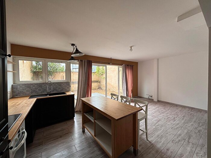 Valence, Centre-ville : Appartement 2 pièces à louer