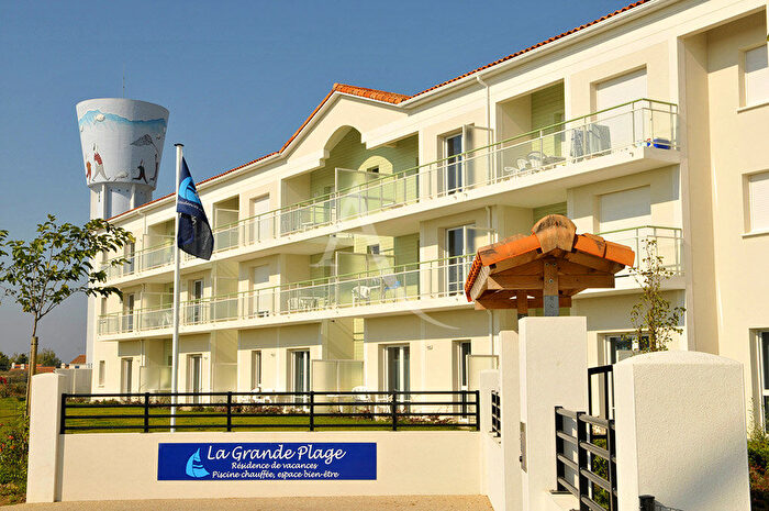 Appartement à vendre - Saint-Gilles-Croix-de-Vie - 3 pièces - 3 chambres