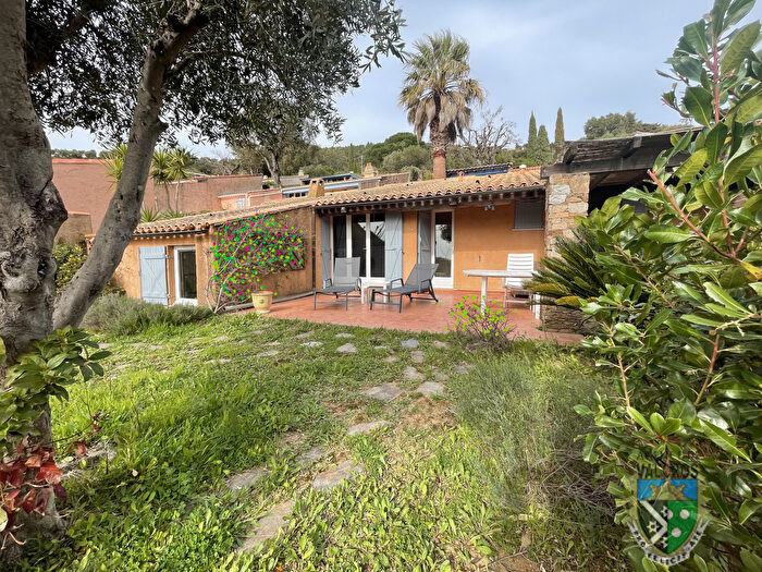 Maison 4 pièces à La Londe-les-Maures, Valcros, Alicastre, Haut Pansard, Bas Pansard, Le Pin, à vendre