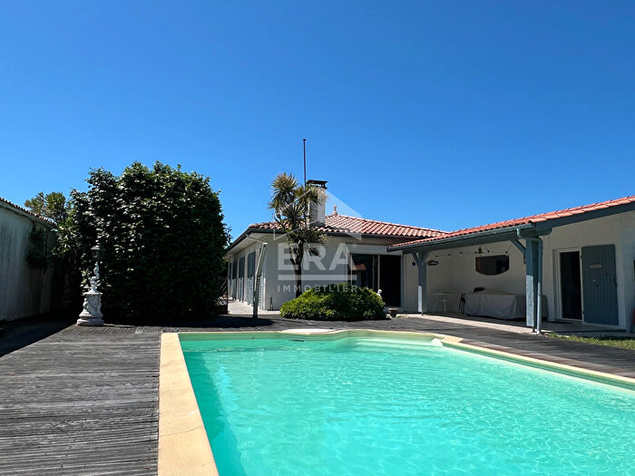 Maison à vendre - La Teste-de-Buch, Les Chênes Verts, Bordes, Clair-Bois, Pinède de Conteau - 6 pièces - 4 chambres