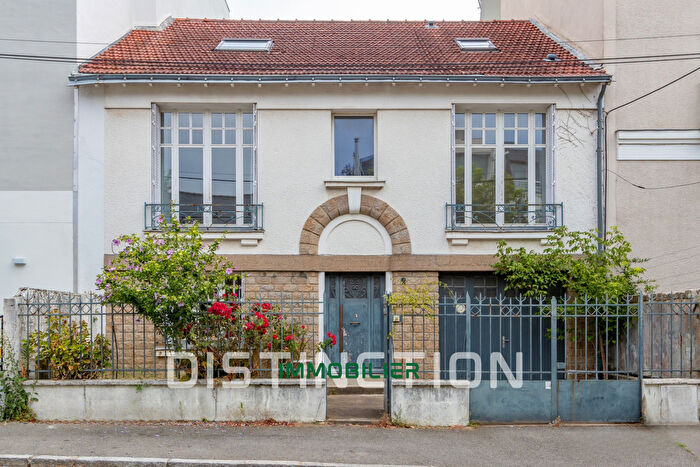 Maison 7 pièces à Nantes, Monselet, à vendre