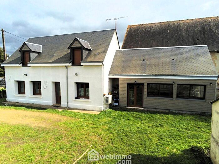 Maison à vendre - Naintré - 5 pièces - 3 chambres