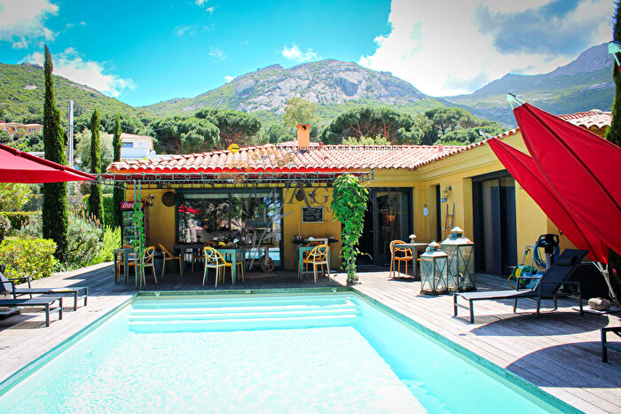 Maison à vendre - Calvi - 8 pièces - 7 chambres