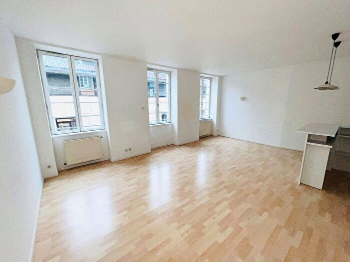 Appartement 3 pièces à Centre Nord, Mâcon, à louer