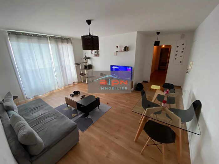 Appartement à louer - Rouen, Grammont - 4 pièces - 3 chambres