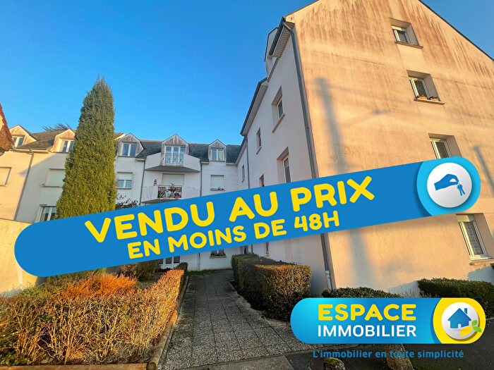 Appartement à vendre - Châteauneuf-sur-Loire - 4 pièces - 3 chambres