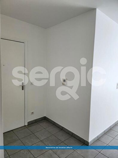 Colombes, Europe - Appartement 3 pièces à louer