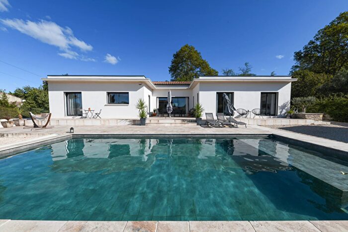 Maison à vendre - Uzès - 7 pièces - 3 chambres