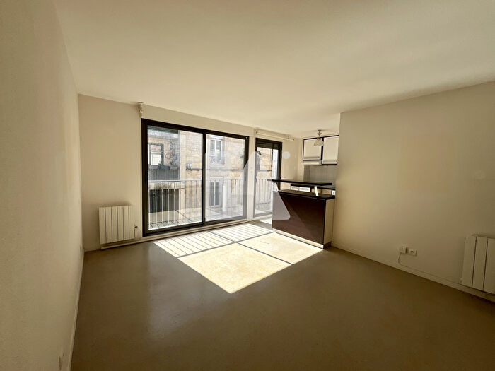 Appartement 2 pièces à Bordeaux, Ornano, à louer
