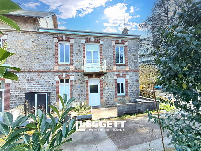 Maison à vendre - Bagnoles-de-lOrne - 6 pièces - 2 chambres