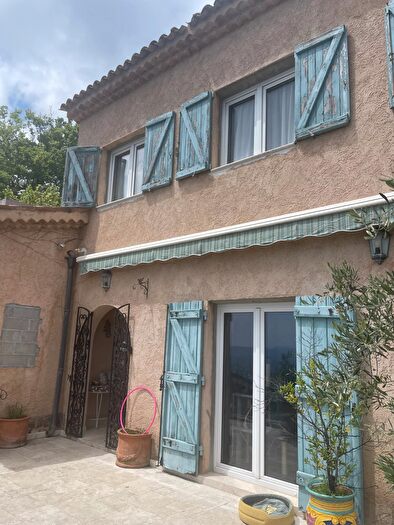Maison à vendre - Grasse, Magagnosc, Saint-Mathieu - 10 pièces - 7 chambres