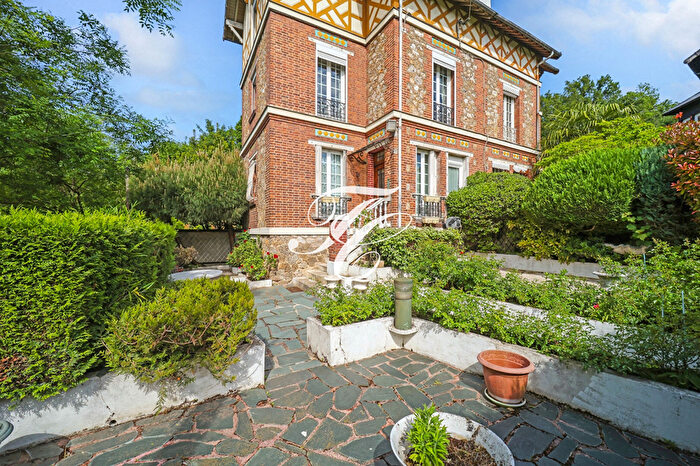Garches, Poincaré, Bergson, Brézin : Maison 5 pièces à vendre