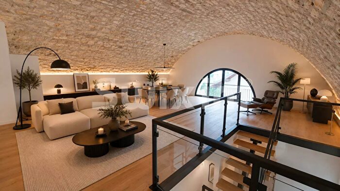 Aix-les-Bains, Centre-ville : Appartement 5 pièces à vendre