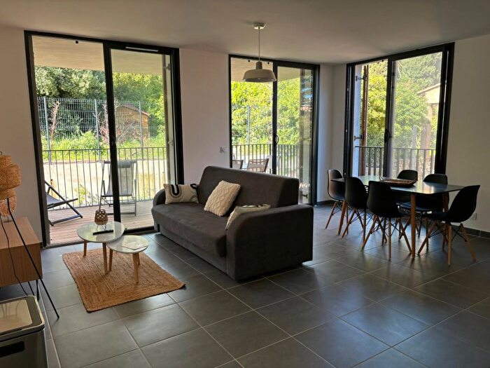 Bormes-les-Mimosas, Centre-ville, Le Pin - Appartement 3 pièces à vendre