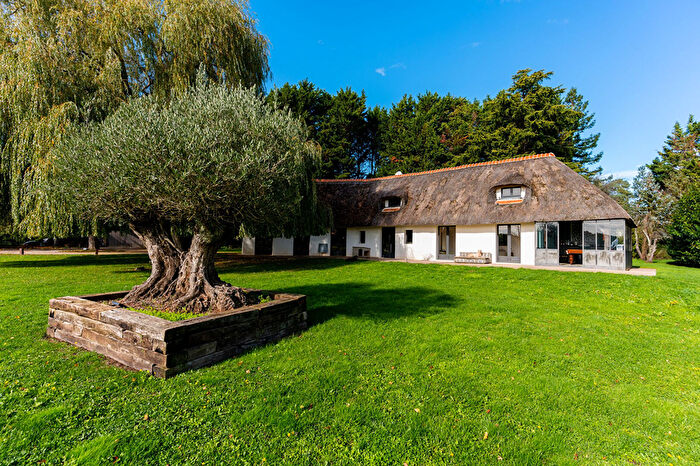 Orgerus : Maison 8 pièces à vendre