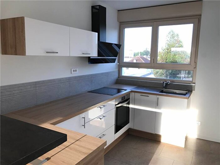 Appartement à louer - Poitiers - 3 pièces - 2 chambres