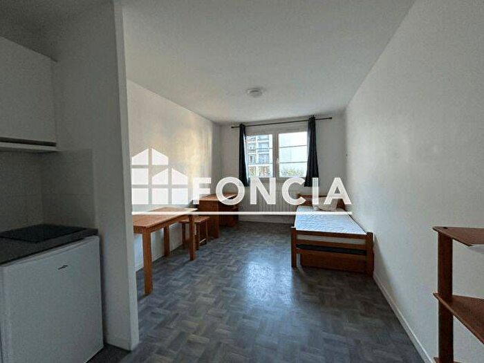 Berriat-Ampere, Grenoble - Appartement 1 pièce à louer