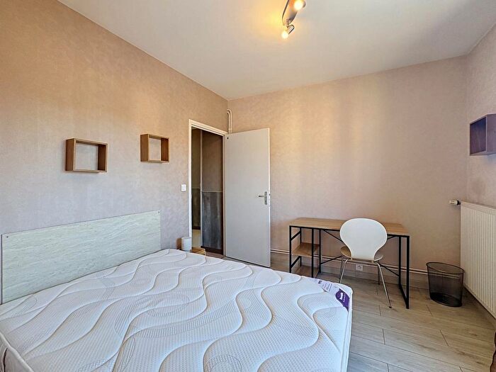 Rodez, Saint-Eloi, Camonil : Appartement 1 pièce à louer