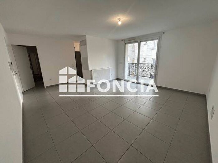 Appartement à louer - Abry, Grenoble - 3 pièces - 2 chambres