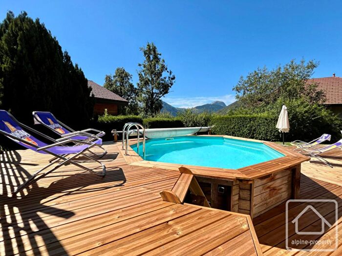 Maison à vendre - Arâches-la-Frasse - 5 pièces - 4 chambres