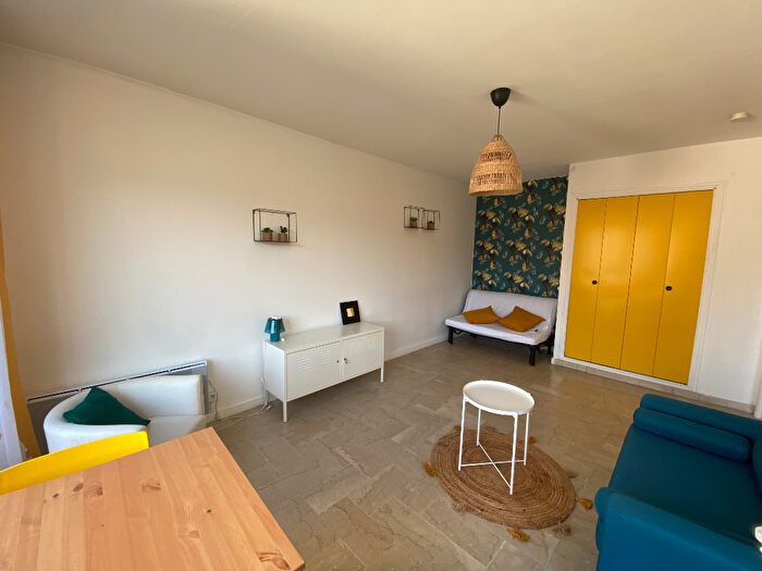 Appartement 1 pièce à louer à Nîmes, Jean Jaurès