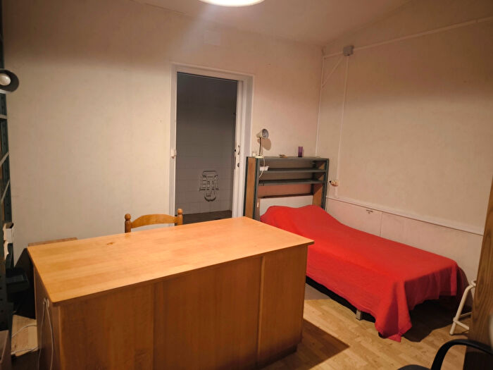 Maison à vendre - Saint-Sulpice-la-Pointe - 2 pièces - 1 chambre