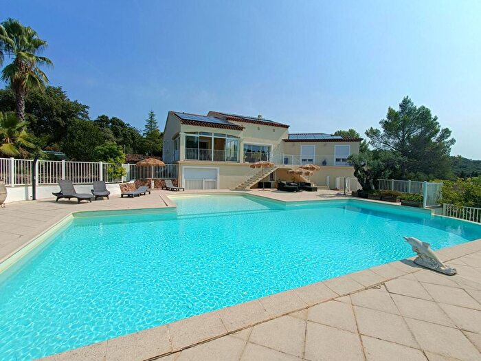 Cuers : Maison 6 pièces à vendre