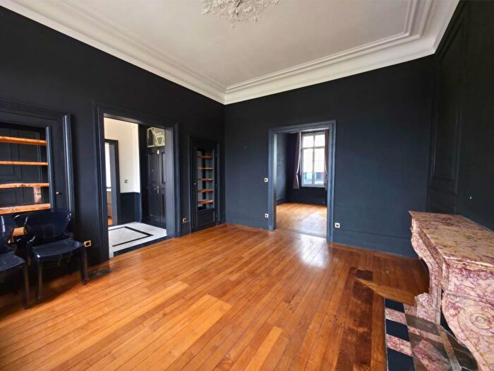 Appartement à vendre - Le Cateau-Cambrésis - 5 pièces - 2 chambres