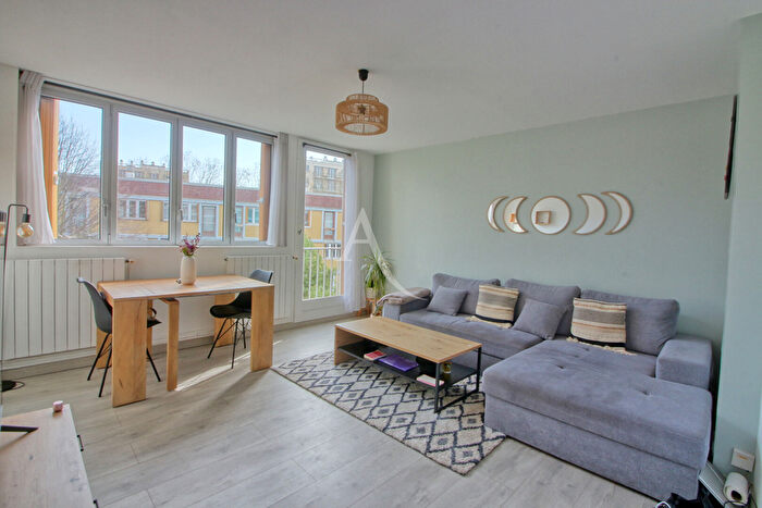 Appartement à louer - Antony, Centre-ville - 3 pièces - 2 chambres