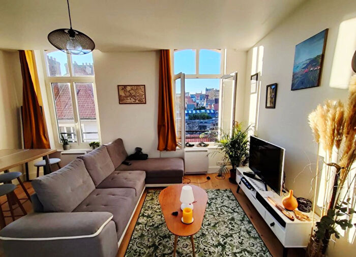 Appartement à vendre - Boulogne-sur-Mer, Basse-ville - 2 pièces - 1 chambre