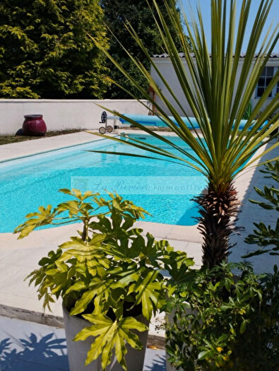 Maison à vendre - Cognac - 6 pièces - 4 chambres