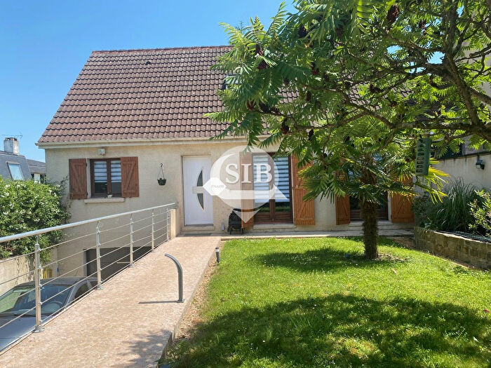Longpont-sur-Orge : Maison 5 pièces à vendre