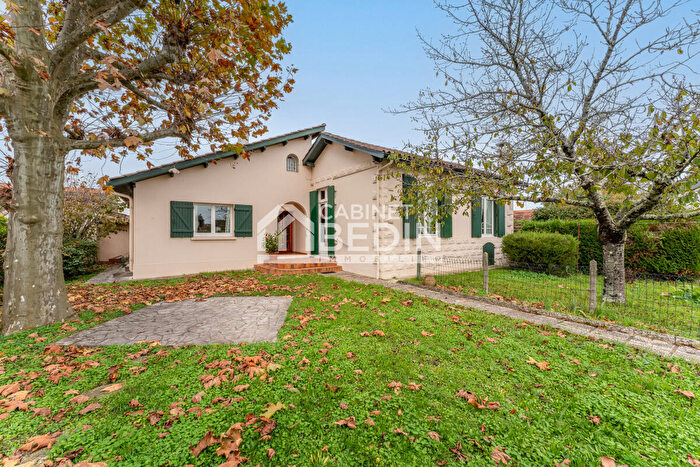 Maison à vendre - Mérignac, Arlac - 6 pièces - 4 chambres