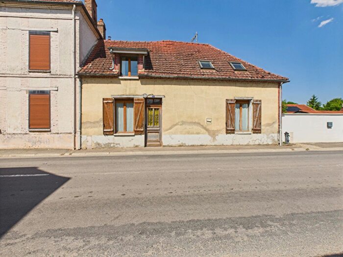 Maison à vendre - Clesles - 5 pièces - 3 chambres