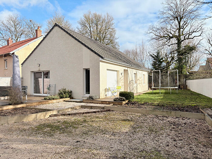 Maison à vendre - Savigny-le-Sec - 6 pièces - 3 chambres