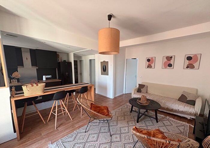 Bordeaux, Saint-Christoly - Appartement 4 pièces à louer