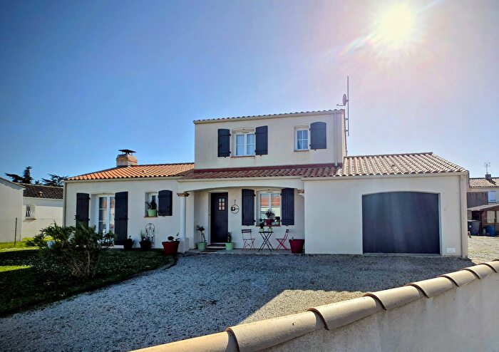 Maison à vendre - Bretignolles-sur-Mer - 6 pièces - 4 chambres