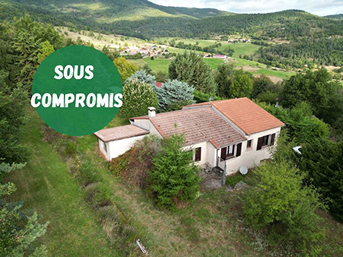 Maison à vendre - Saint-Alban-dAy - 5 pièces - 3 chambres