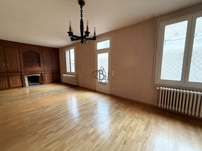 Maison à vendre - Carmaux - 6 pièces - 5 chambres