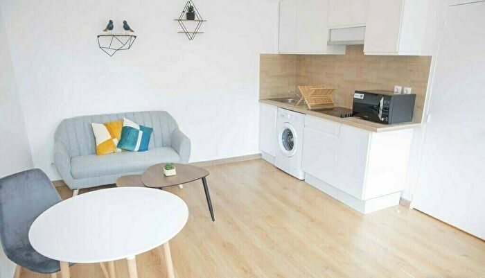 Appartement à louer - République-Gare-Porte de Paris, Saint-Denis - 2 pièces - 1 chambre