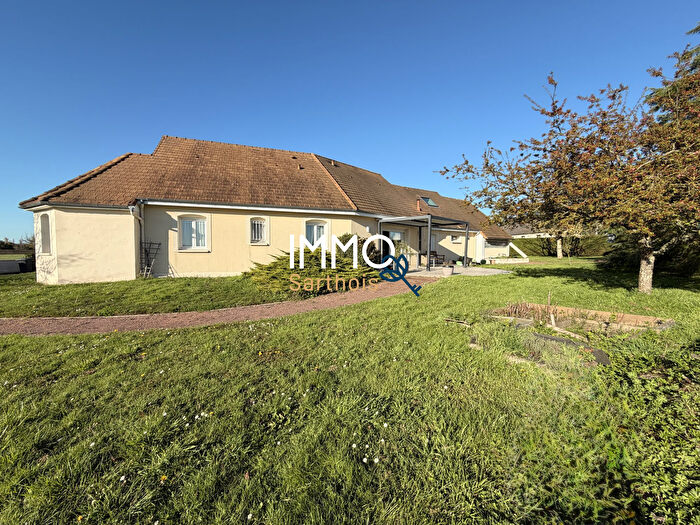 Maison à vendre - Saint-Ouen-en-Belin - 5 pièces - 3 chambres