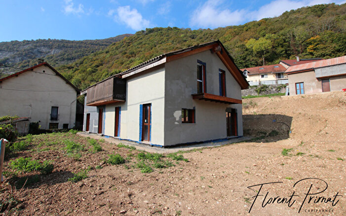 Maison à vendre - Culoz - 5 pièces - 3 chambres