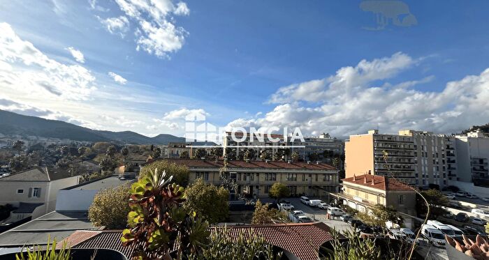 Appartement à vendre - Hyères, Centre-ville - 3 pièces