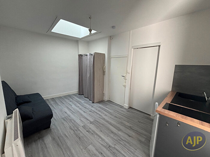 Appartement à louer - Angers, Centre-ville, La Fayette - 1 pièce - 1 chambre