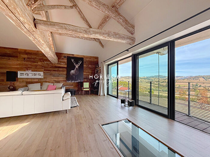 Maison 12 pièces à vendre à Saint-Pierre-le-Vieux