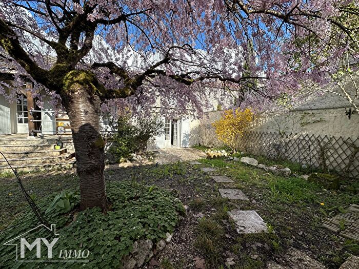 Maison à vendre - Issigeac - 4 pièces - 3 chambres
