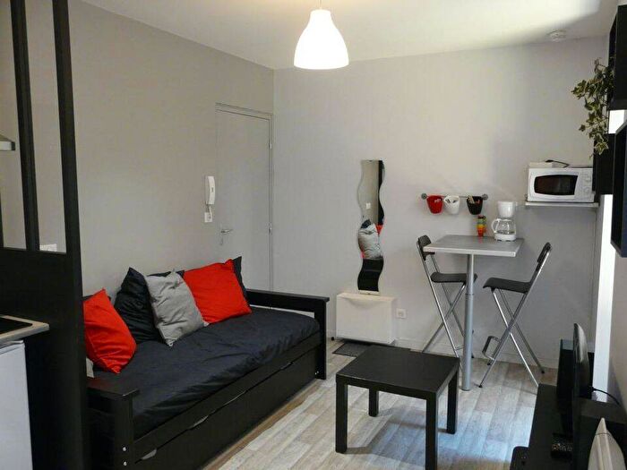 Appartement 1 pièce à louer - Marche, Vichy
